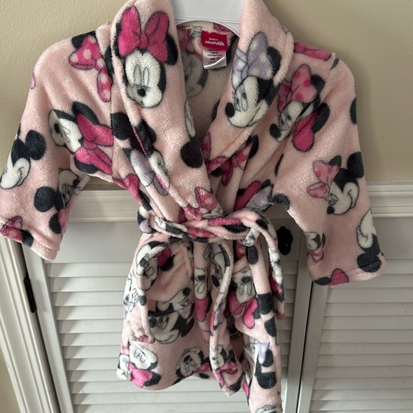 Disney | Pajamas | Disney Junior Minnie Mouse Robe Toddler Robe | Poshmark